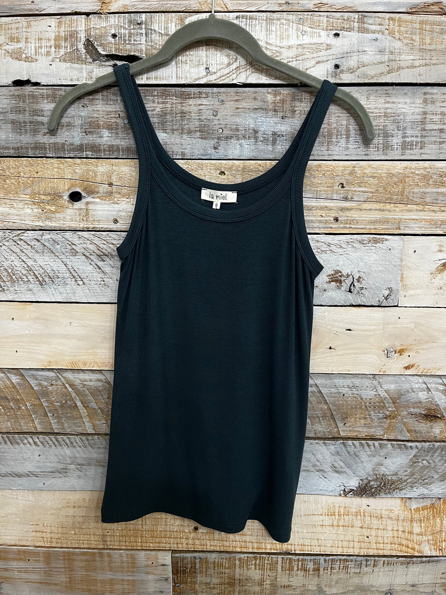 Stretchy Basic Ribbed Sleeveless Top – Two Sisters Boutique